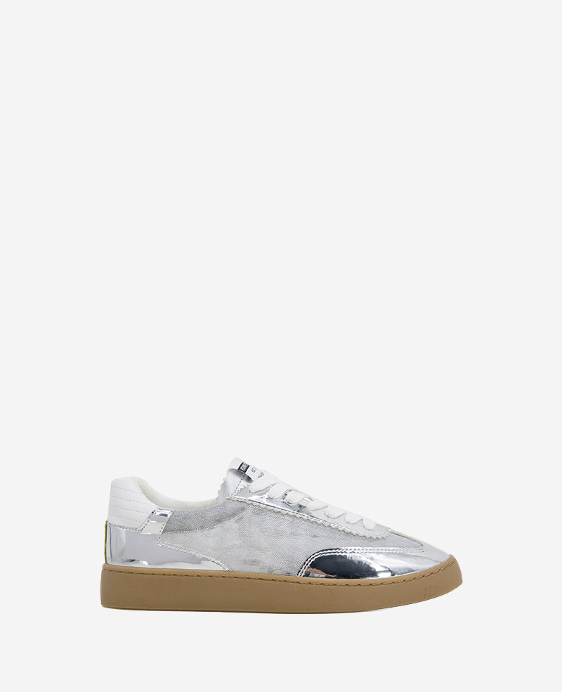 Sam Metallic Leather Mesh Sneaker – Shiny, Comfy & Iconic
