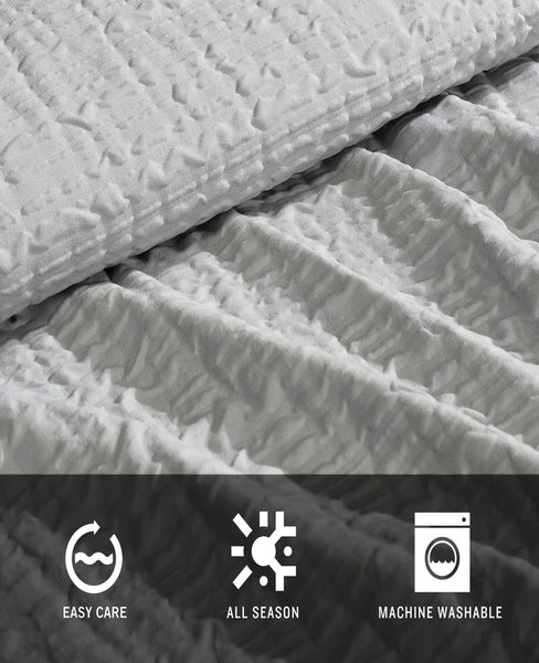 Shop Serenity Wavy Lines Comforter Set – Grey | Kenneth Cole