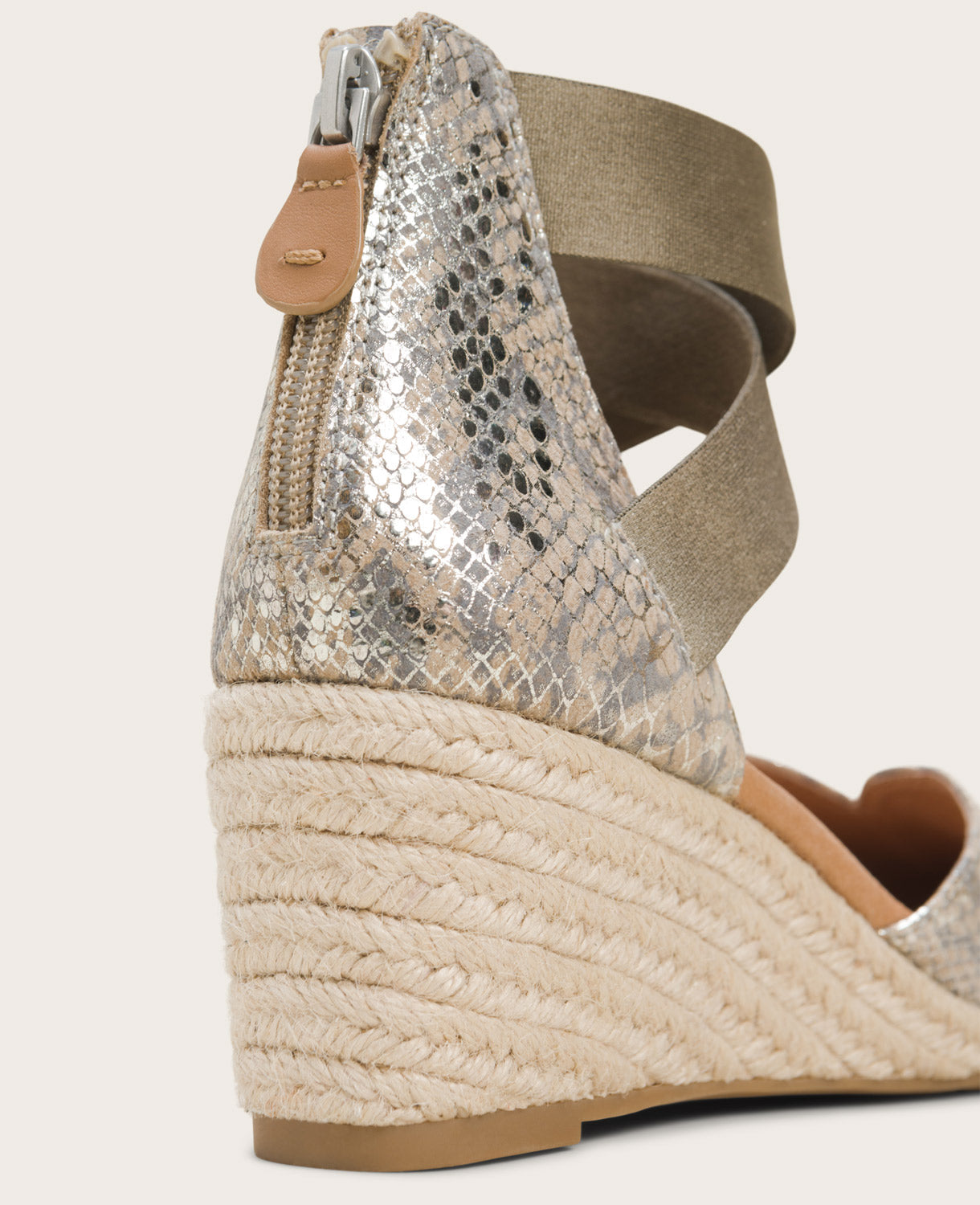 Orya Snake Espadrille Wedge – Women’s Closed-Toe Fit | KC